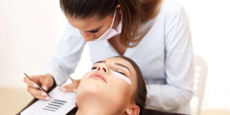 Understanding Eyelash Extension Infections: Key Causes and Prevention ...